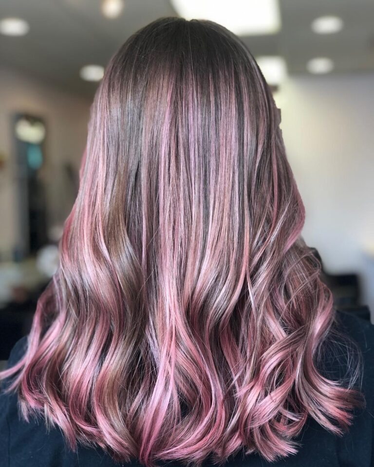 13 HighLight Techniques: Find Your Perfect Hair Glow