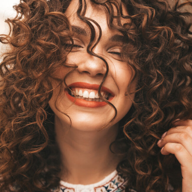 Scalp Popping in Boston: Dangers of Hair Cracking Explained
